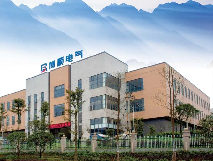 24 Way Distribution Board Enclosure Distribution Box 3 Phase 12 Way